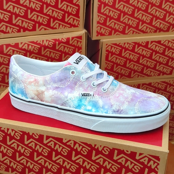 Vans | Shoes | New Womens Vans Doheny Heart Tie Dye Multi White Multi ...